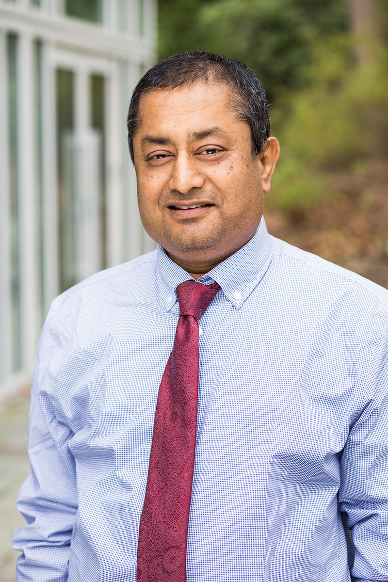 Scholarship Award Presented in Memory of Late, Beloved Dean of Faculty